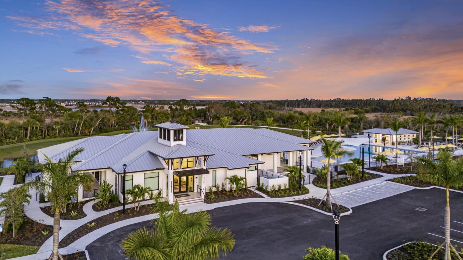 Private neighborhood amenities in Sunstone at Wellen Park officially ...